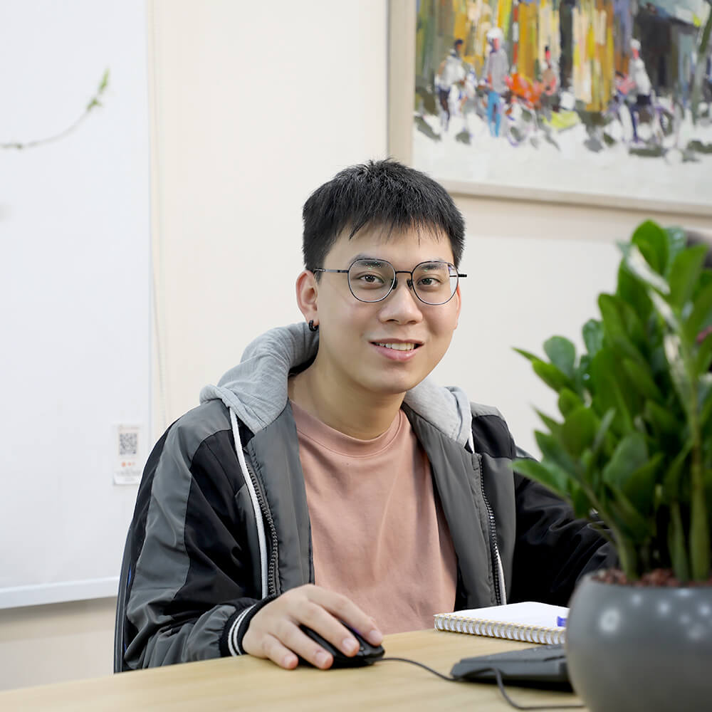 Japan Shore Excursions Team Members - Japan Shore Excursions